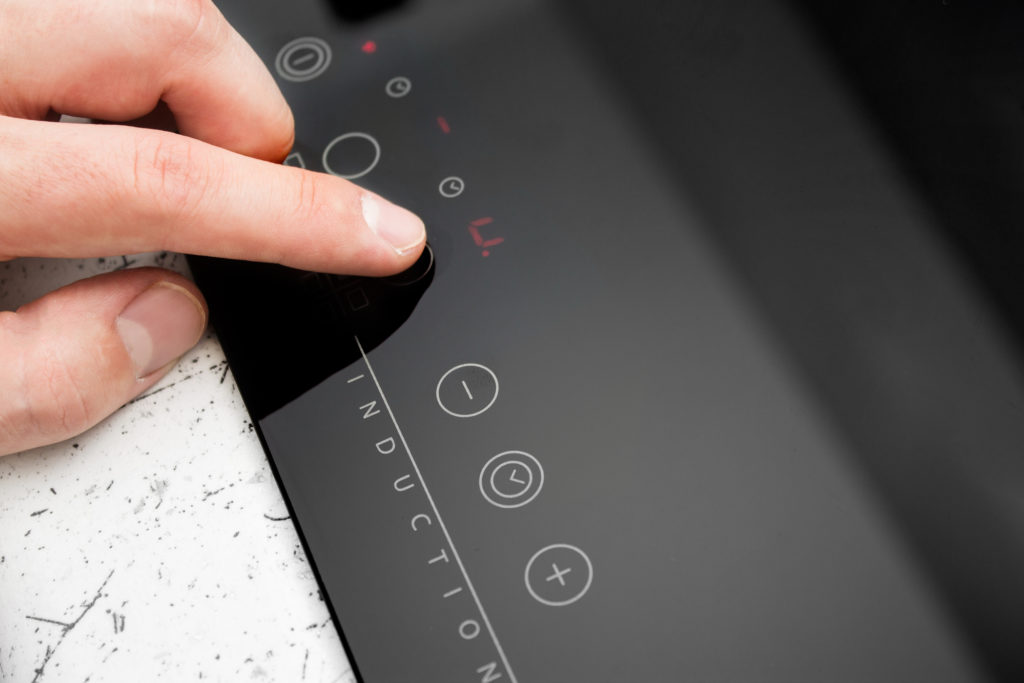 Sanwa Screen USA | Achieve a Modern Look with Dead Front Display