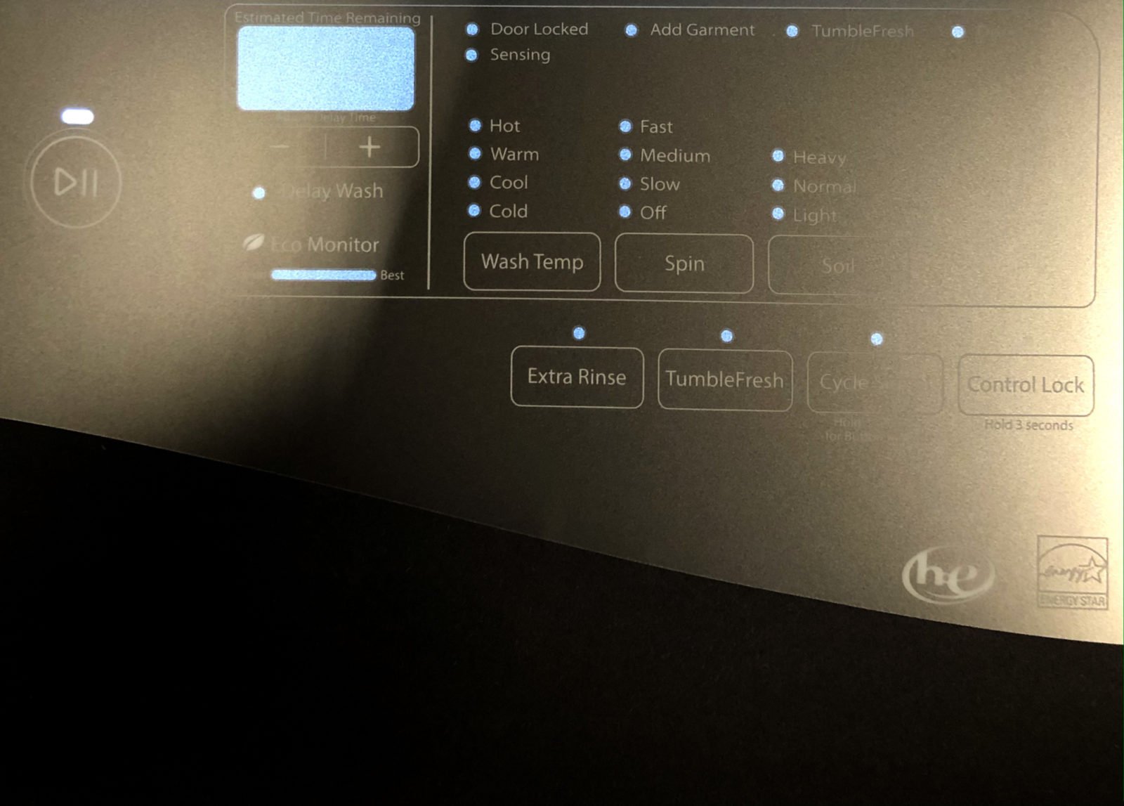 Achieve a Modern Look with Dead Front Display | Sanwa Screen USA